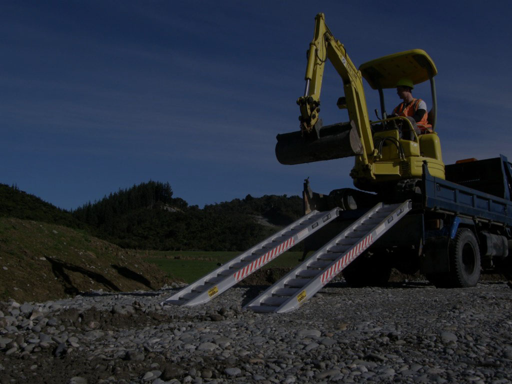 Light Industrial Ramps - High Grade Aluminium | Hyway NZ