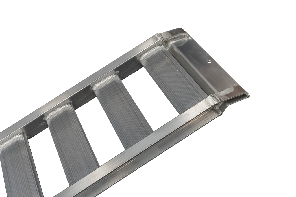 1400kg Aluminium Ramps at 2.1m - Hyway Ramps NZ